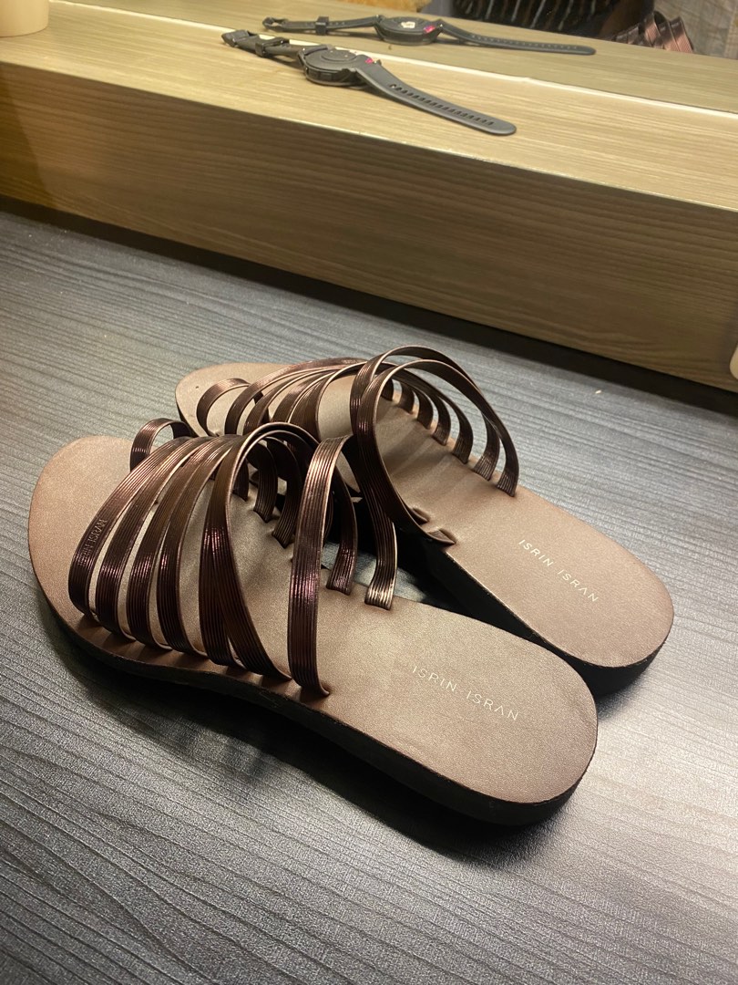 Isrin Isran Sandal Wanita - Coklat (Nego), Fesyen Wanita, Sepatu di Carousell
