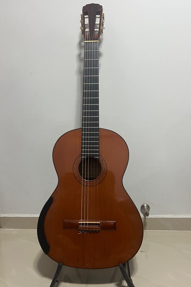 One of its kind 1973 Erwin Von Gruner 1A Classical Guitar, Hobbies ...