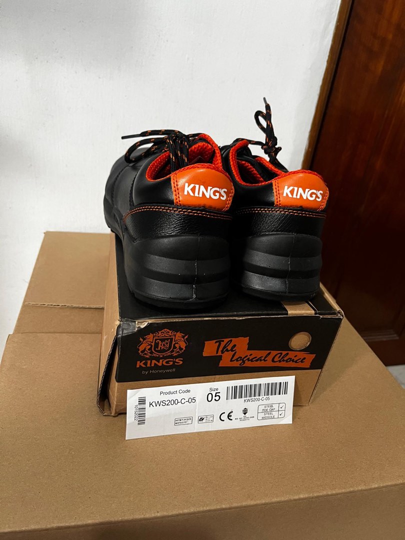 Safety shoe, Men's Fashion, Footwear, Casual shoes on Carousell