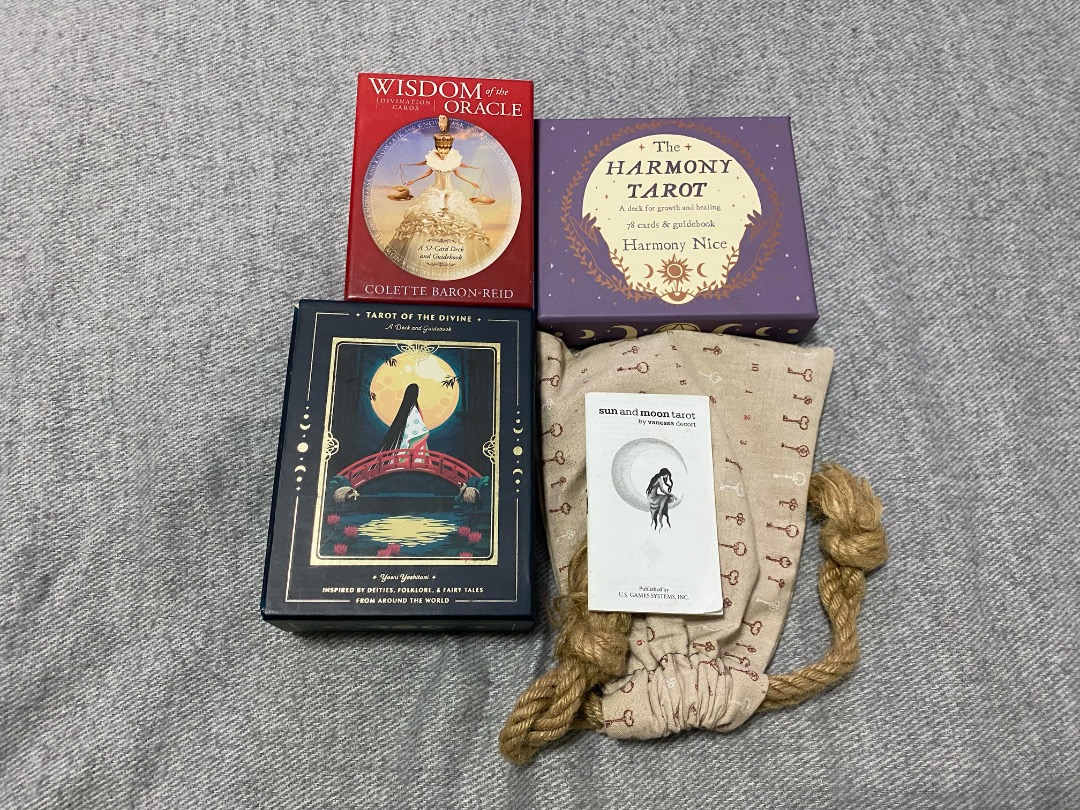 Tarot and Oracle Decks: Wisdom of the Oracle by Colette Baron-Reid ...