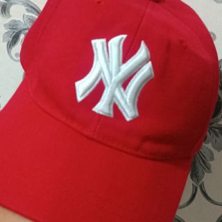 100+ “Topi merah” Dijual | Topi | Carousell Indonesia