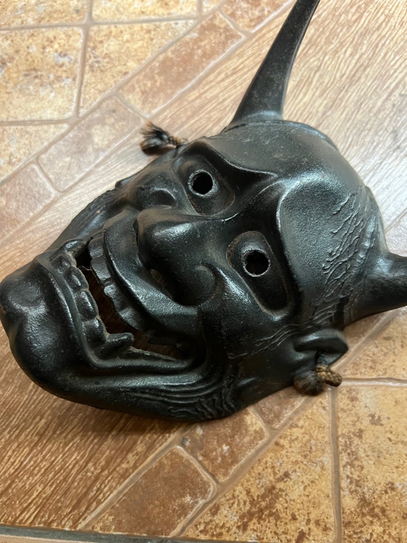Vintage Vintage Iron Noh Mask Hannya Jealousy Woman, Hobbies & Toys ...