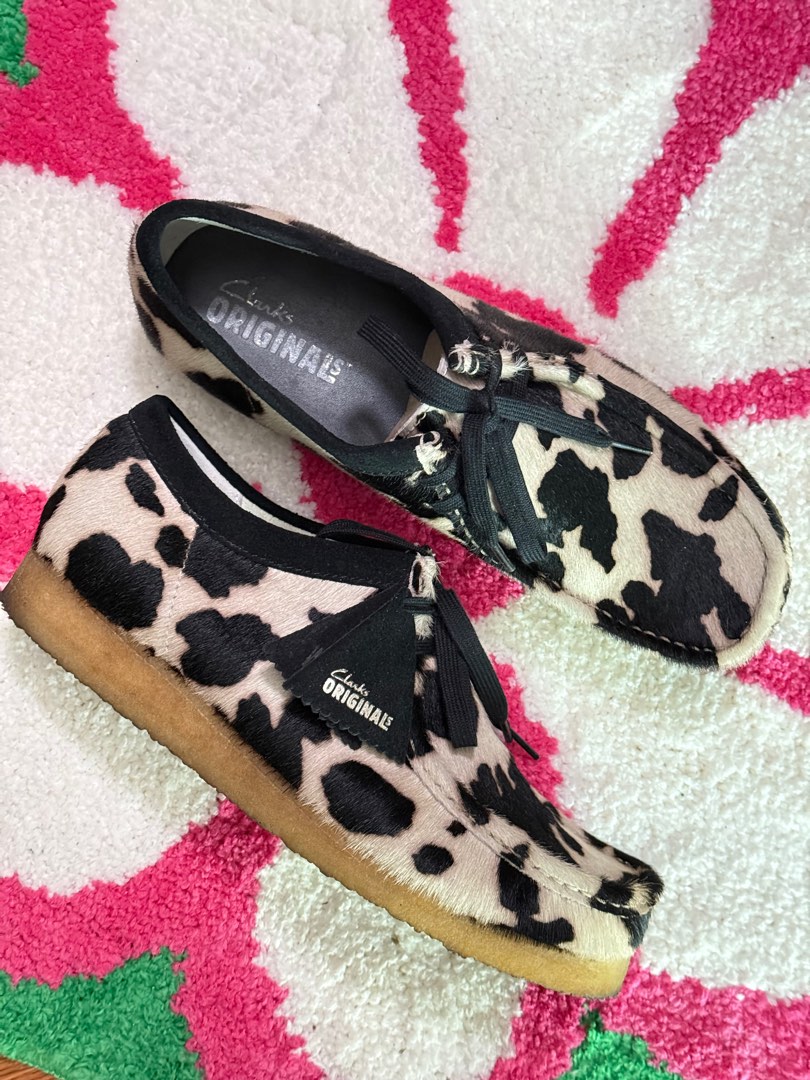 Clarks Wallabee Cow Print Hairon, Men's Fashion, Footwear, Casual shoes ...