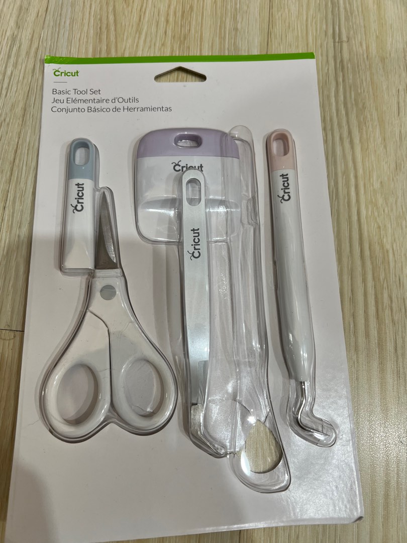 CRICUT BASIC TOOL, Hobbies & Toys, Stationary & Craft, Craft Supplies ...