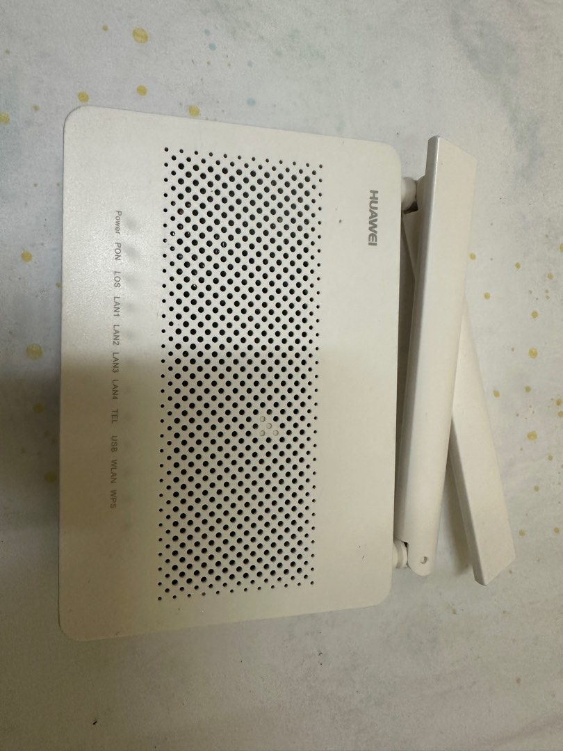 Huawei Fiber modem with WiFi Router, Computers & Tech, Parts ...