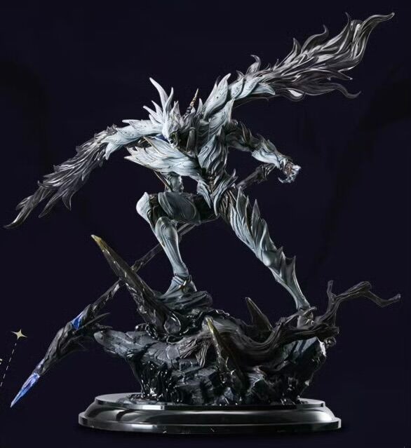 KURO GAMES Crownless Ultimate Figurine, Hobbies & Toys, Toys & Games on ...