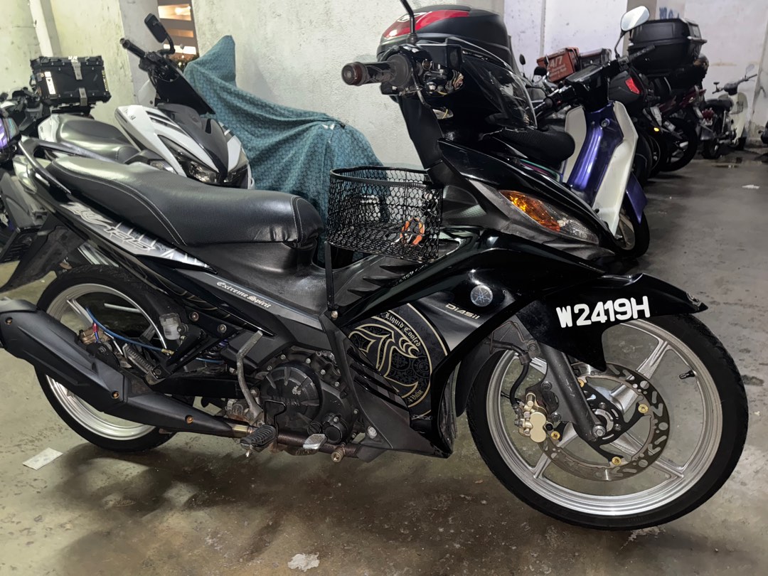 LC V3 5S SE, Motorbikes on Carousell