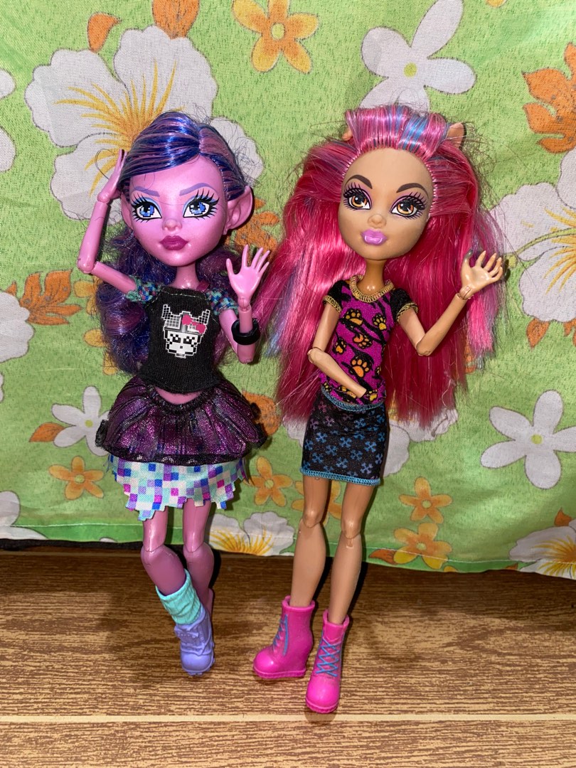 Monster High bundle kjersti & howleen, Hobbies & Toys, Toys & Games on ...