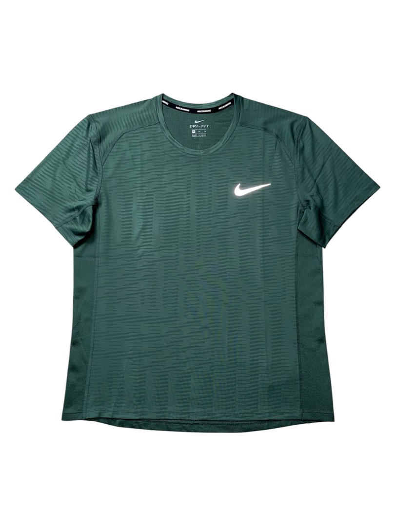 Nike Dri-Fit Running Tee, Olah Raga, Baju Olahraga di Carousell