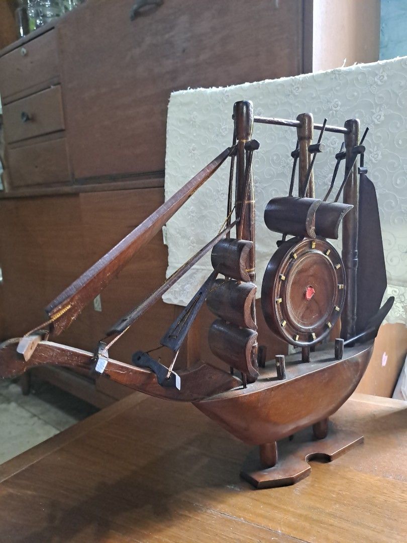 Perahu Layar Kayu Unik, Antik, Pajangan di Carousell