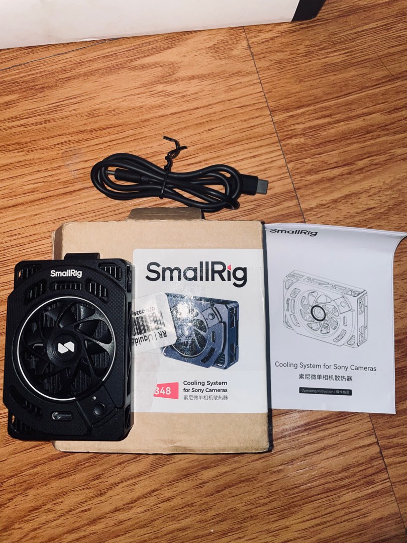 Smallrig cooling system bnew, Photography, Cameras on Carousell