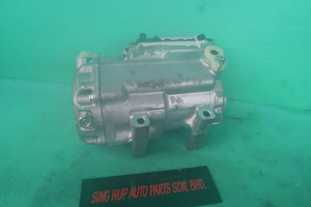 TOYOTA LEXUS RX400H 2006-07 AIRCOND COMPRSSOR (NEW), Auto Accessories ...
