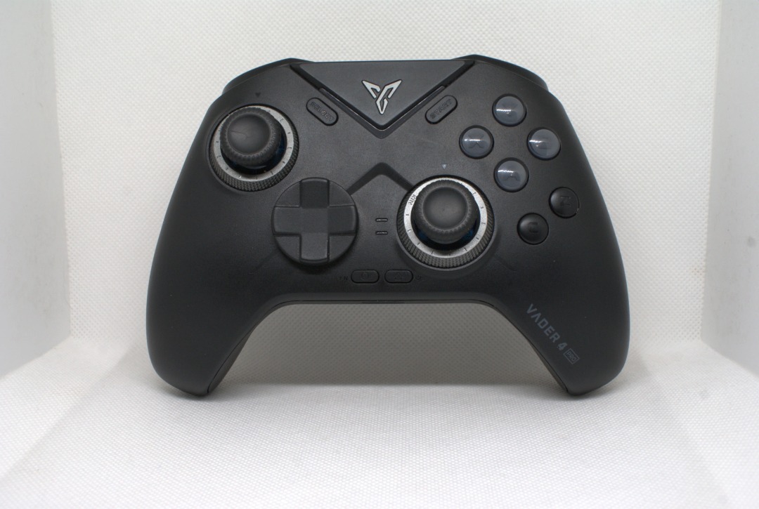Flydigi Vader 4 Pro Controller with Wireless Charger, Video Gaming ...