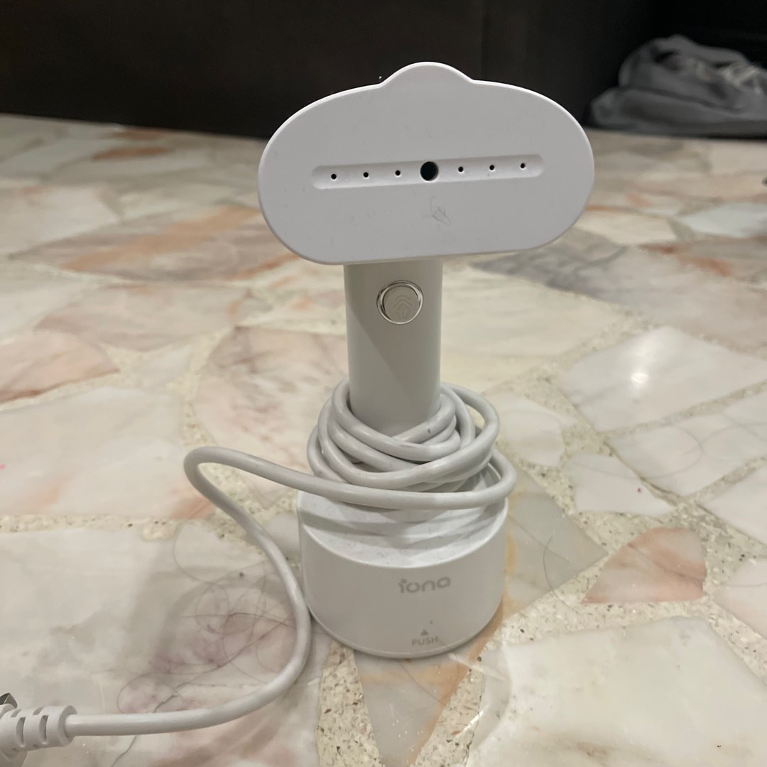 IONA handy iron steamer, TV & Home Appliances, Irons & Steamers on Carousell