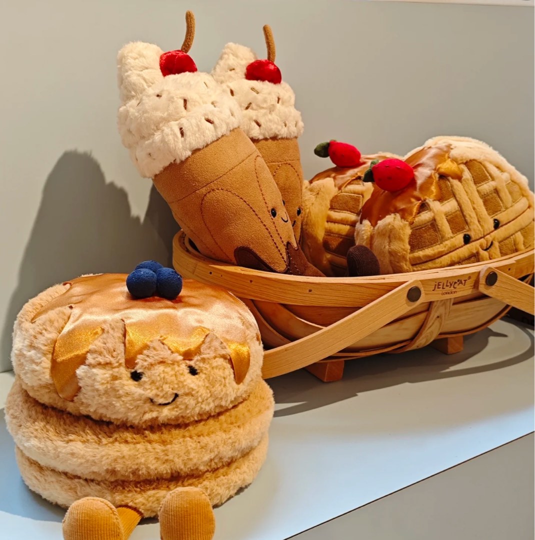 Jellycat Amuseables Fran Pancakes & Waffles, Hobbies & Toys, Toys ...