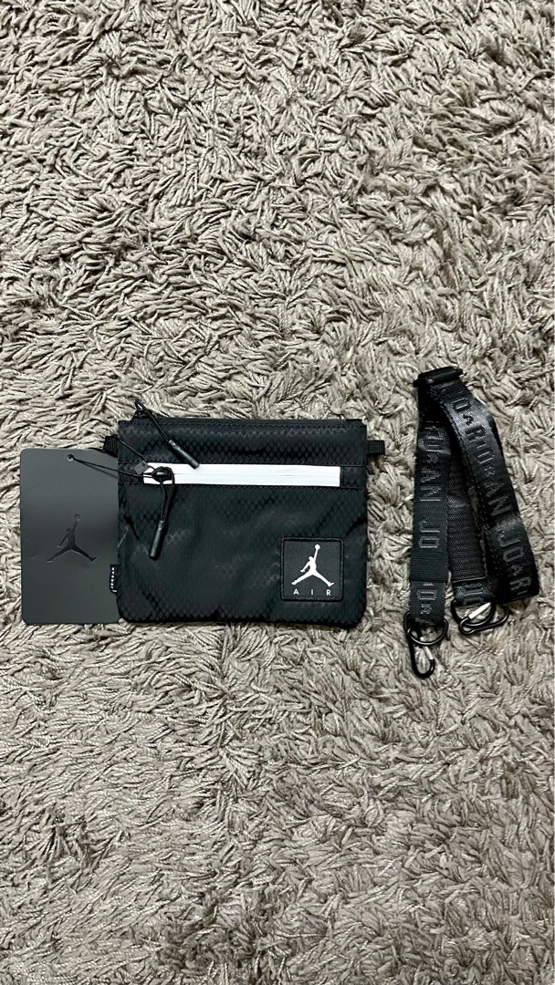 jordan airpass reflectorize sling bag, Women's Fashion, Bags & Wallets ...