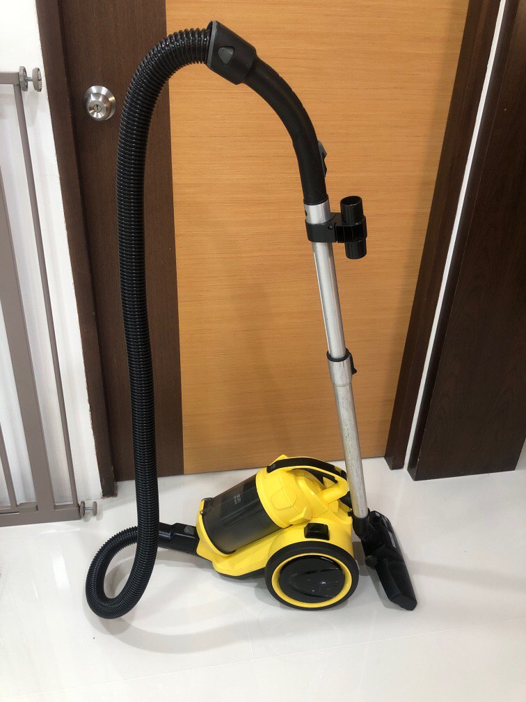 KARCHER VC 3 Plus Vacuum Chander, TV & Home Appliances, Vacuum Cleaner ...