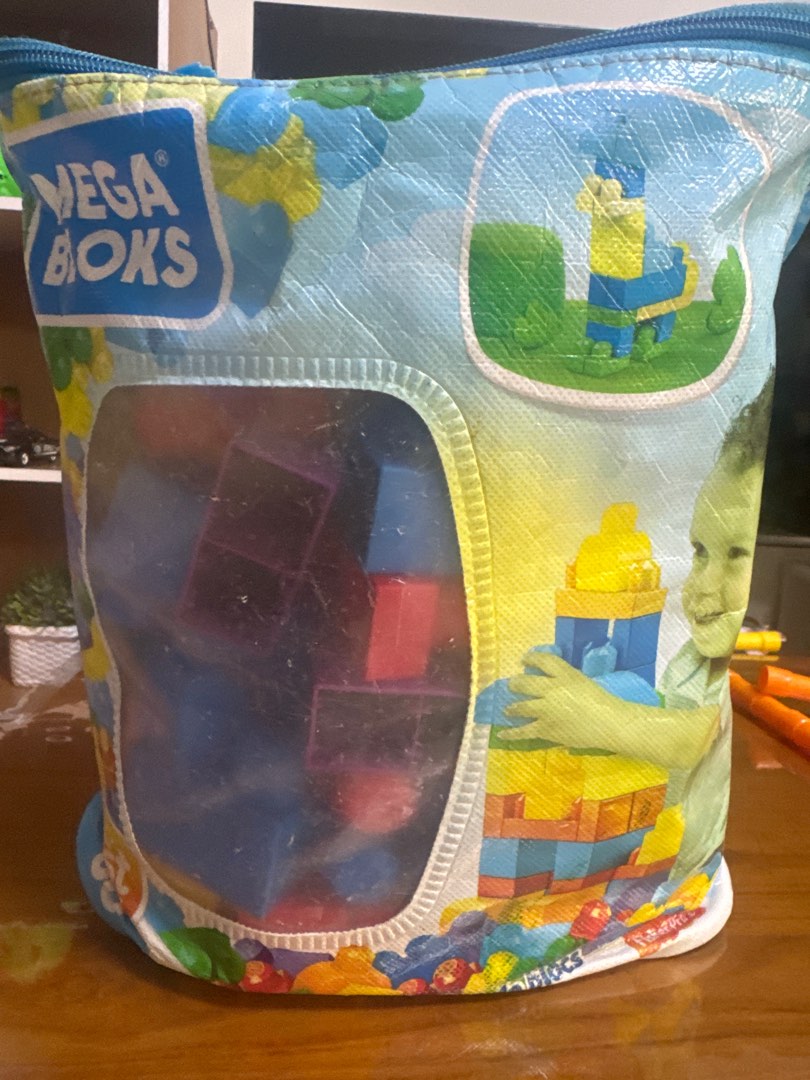 Mega Bloks Building Blocks Bag, Hobbies & Toys, Toys & Games on Carousell
