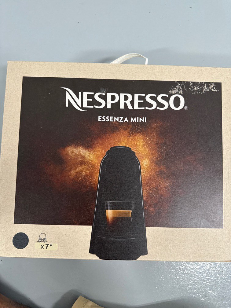Nespresso Essenza Mini Coffee Machine with 7 capsules, TV & Home ...