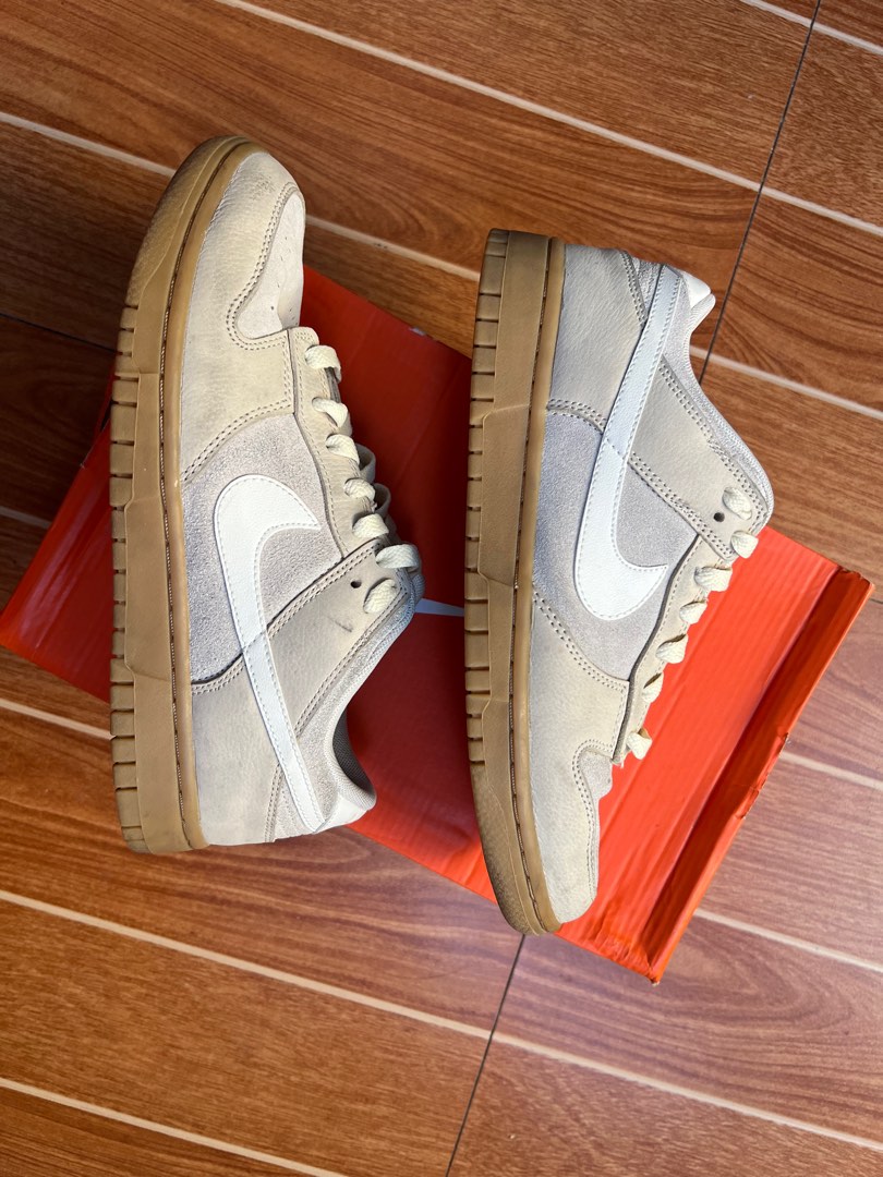 Nike Dunk Low Hangul Day, Women's Fashion, Footwear, Sneakers on Carousell