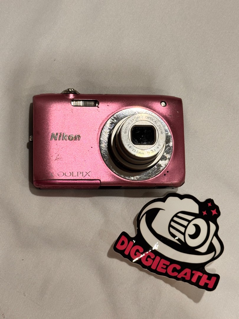 Nikon Coolpix S2600 Pink, Photography, Cameras on Carousell