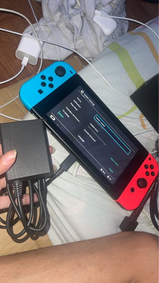 Nintendo switch version 2, Video Gaming, Video Game Consoles, Nintendo on Carousell