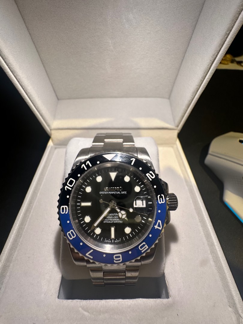 Seiko batman, Luxury, Watches on Carousell