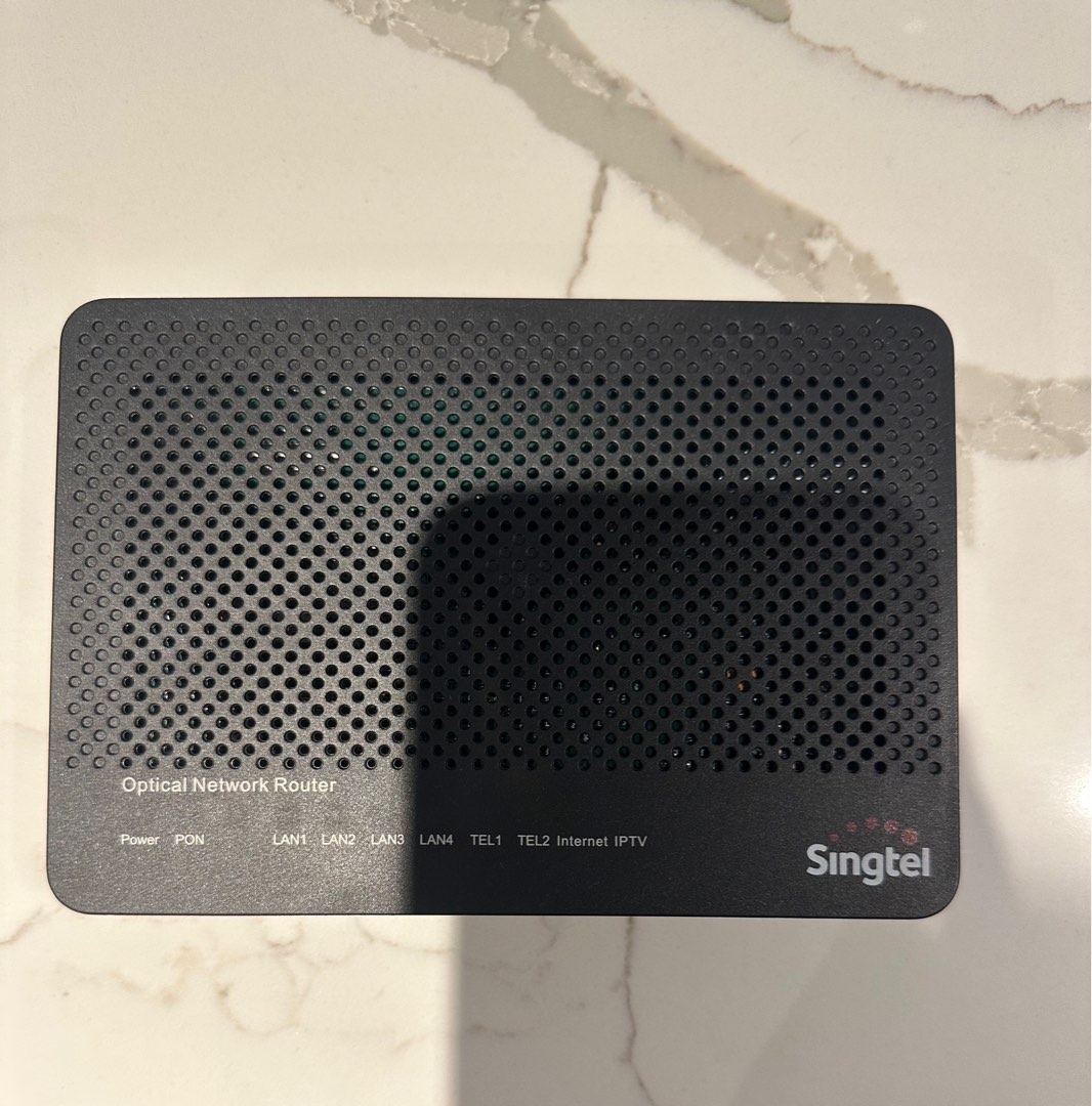 Singtel Router Huawei HG8245H, Computers & Tech, Parts & Accessories ...