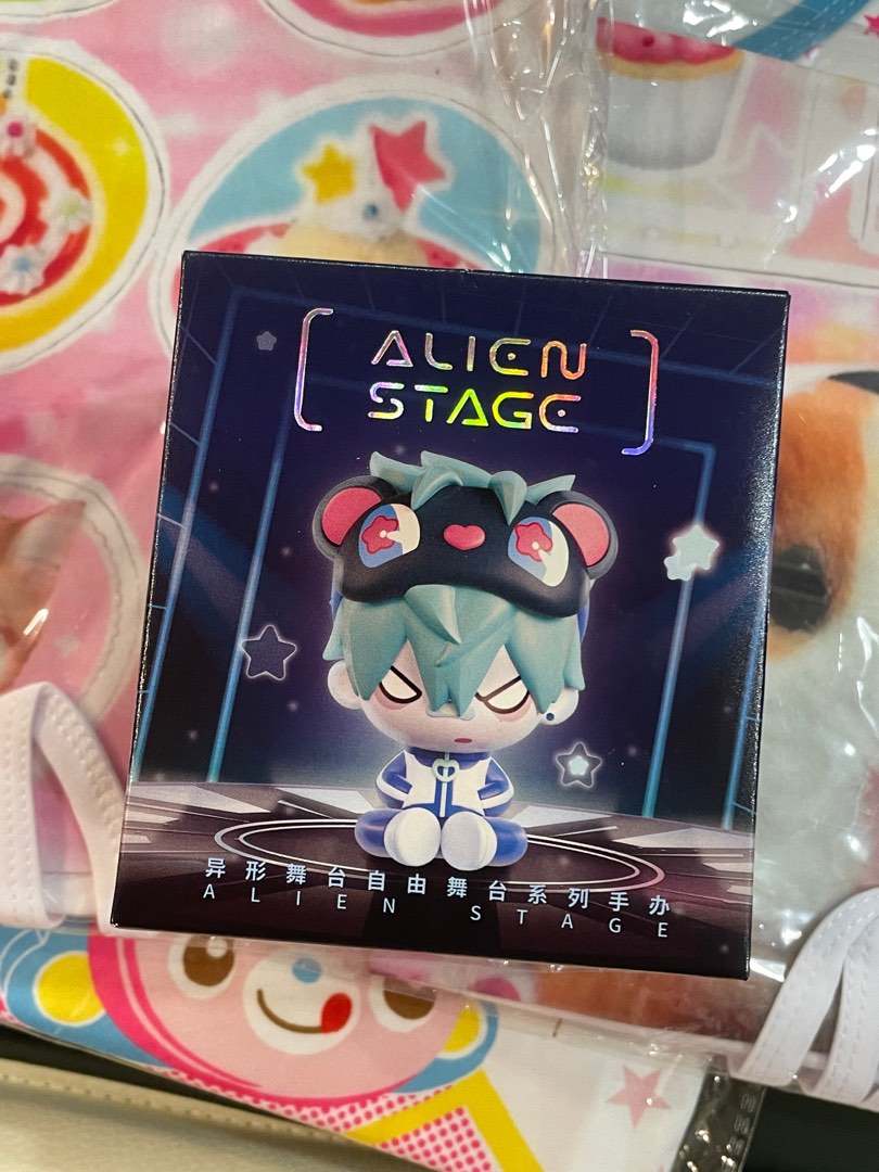 wtt wts alien stage blind box hyuna figure, Hobbies & Toys, Memorabilia ...
