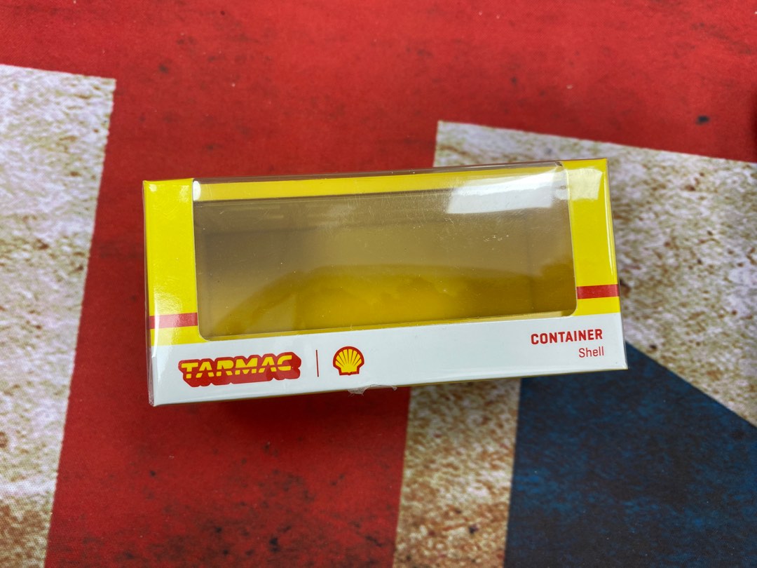 斷捨離系列 - 1:64 車仔 tarmac shell supra, 興趣及遊戲, 玩具 & 遊戲類 - Carousell