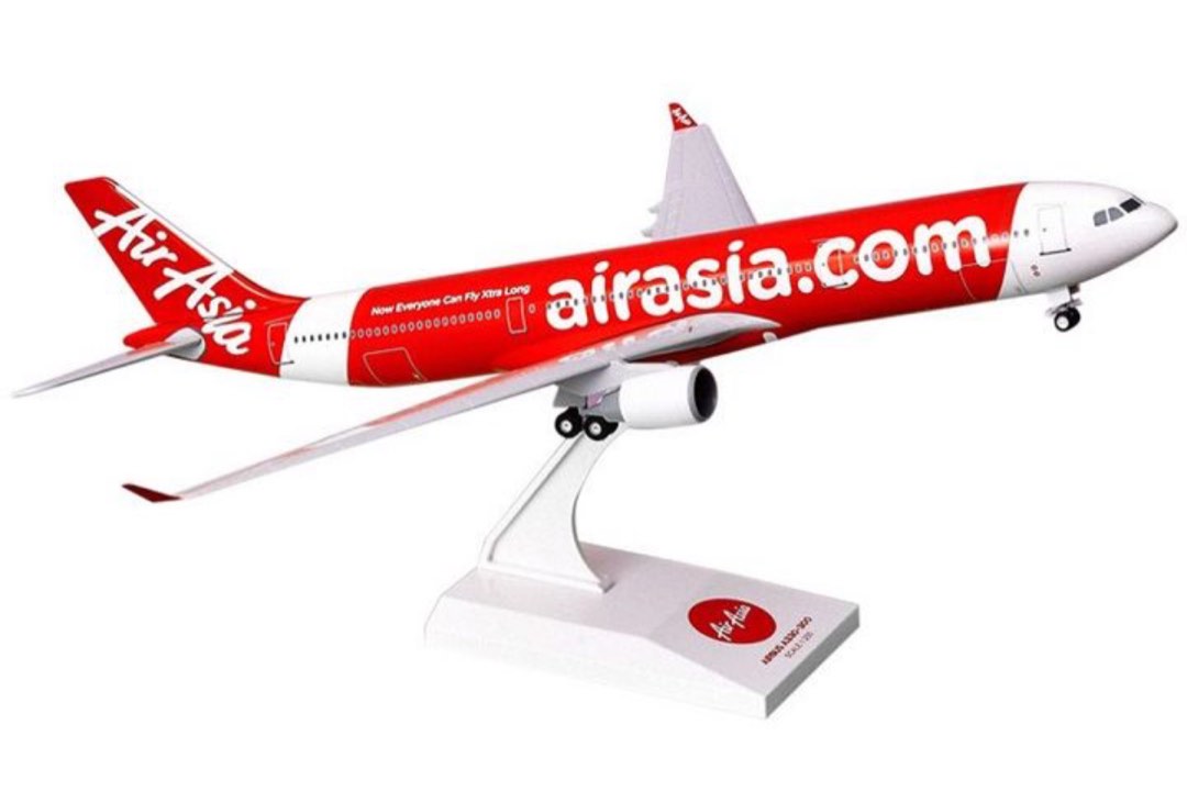 AirAsia X Aircraft Model 1:200 scale (Official Merchandise), Hobbies ...