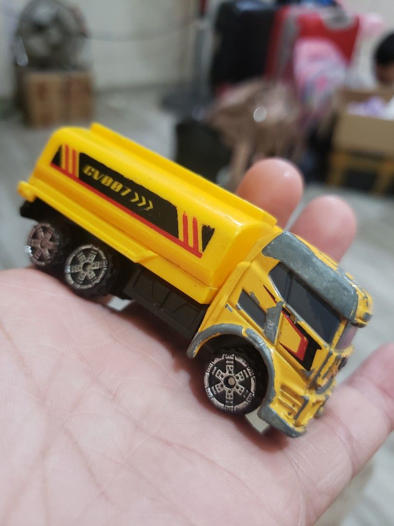 DIECAST DIE CAST JUALAN MAINAN MOBIL MOBILAN TRUK TRUCK ENGKEL FUSO ...