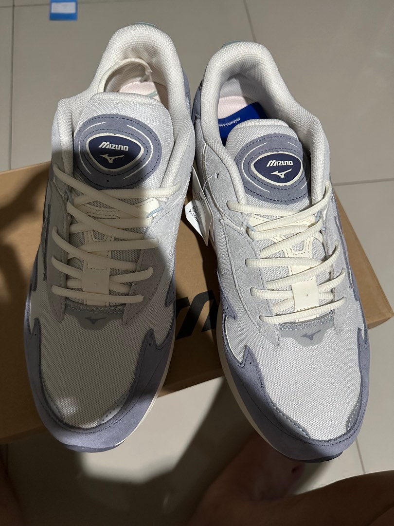 Mizuno Sportstyle Wave Rider 8, Fesyen Pria, Sepatu , Sneakers di Carousell