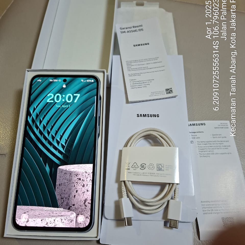 Samsung Galaxy A55 - 5G - 8GB/256GB, Telepon Seluler & Tablet, Ponsel ...