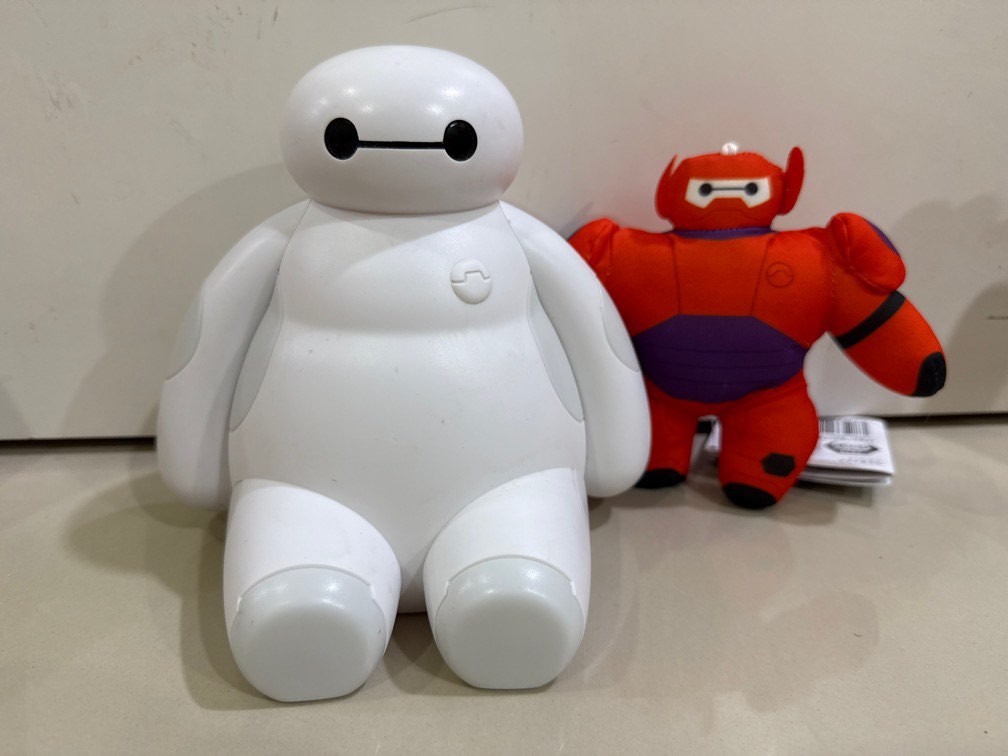 Tokyo Disney Resort Baymax container and Disney Big Hero 6 plush ...
