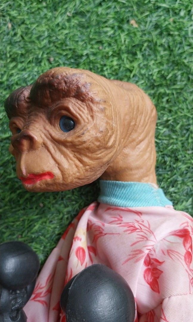 Vintage 1980’s ET the Extra Terrestrial KO Boxing Puppet Action Figure ...
