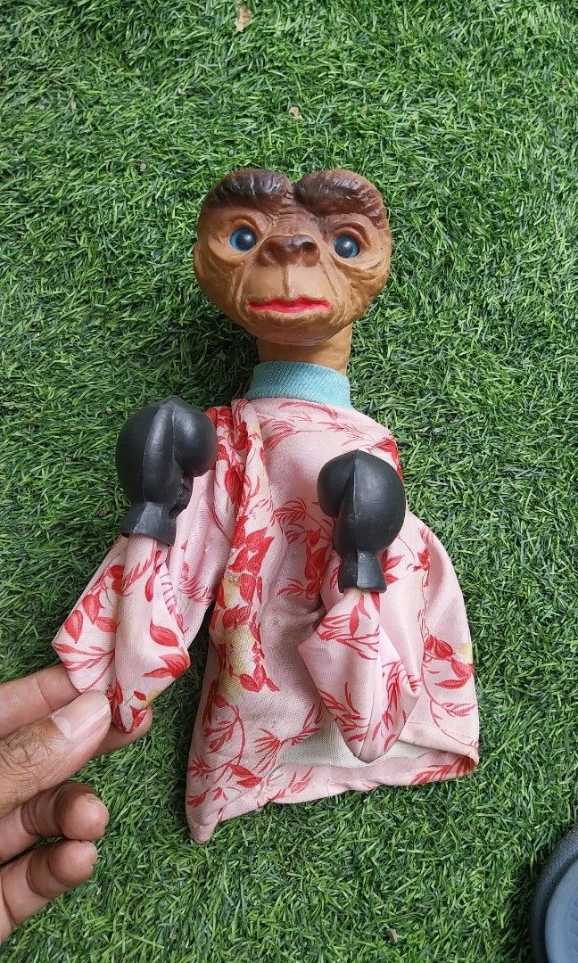Vintage 1980’s ET the Extra Terrestrial KO Boxing Puppet Action Figure ...