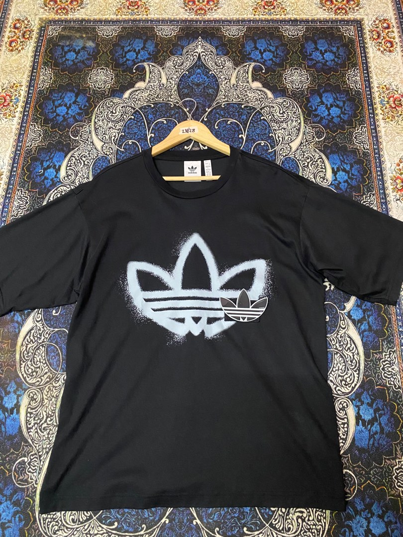 Adidas Bunga, Men's Fashion, Tops & Sets, Tshirts & Polo Shirts on ...