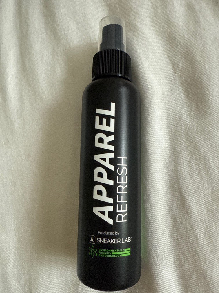 Apparel refresh 8.5fl oz, Luxury, Apparel on Carousell