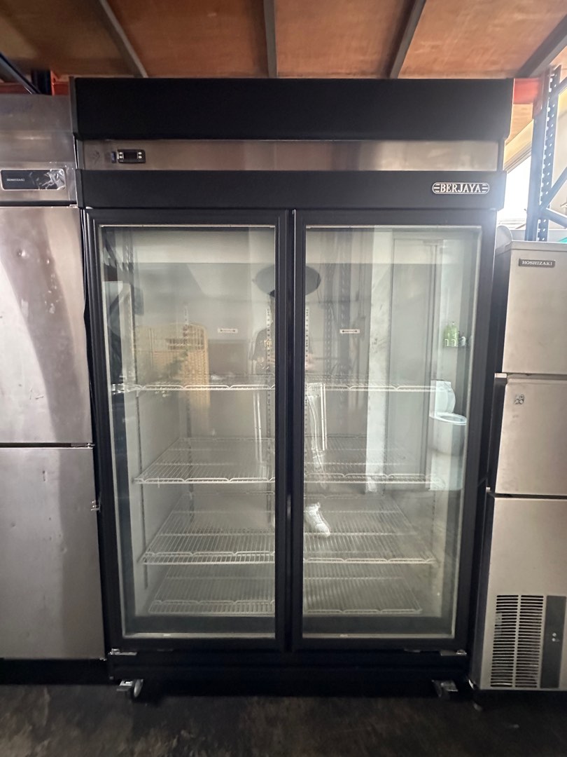 Berjaya 2 door display chiller, TV & Home Appliances, Kitchen ...