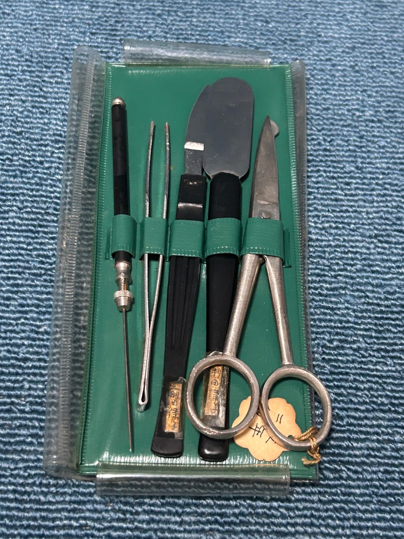 Bo4 vintage Clay Adams Medical Field Dissection Kit, Everything Else, Others on Carousell