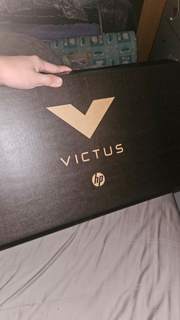 BRAND NEW HP victus 15 rtx 4050/ryzen 7 8845/16gb/1tb ssd (ORIGINAL ...