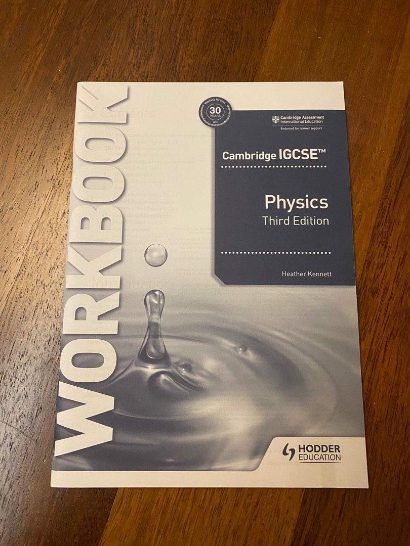 Cambridge IGCSE Physics Workbook Third Edition Hodder Education, Hobbies & Toys, Books ...