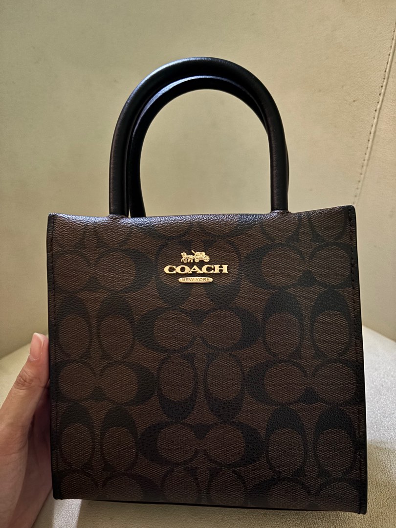 COACH MINI CALLY WITH UNUSED TAG, Luxury, Bags & Wallets on Carousell