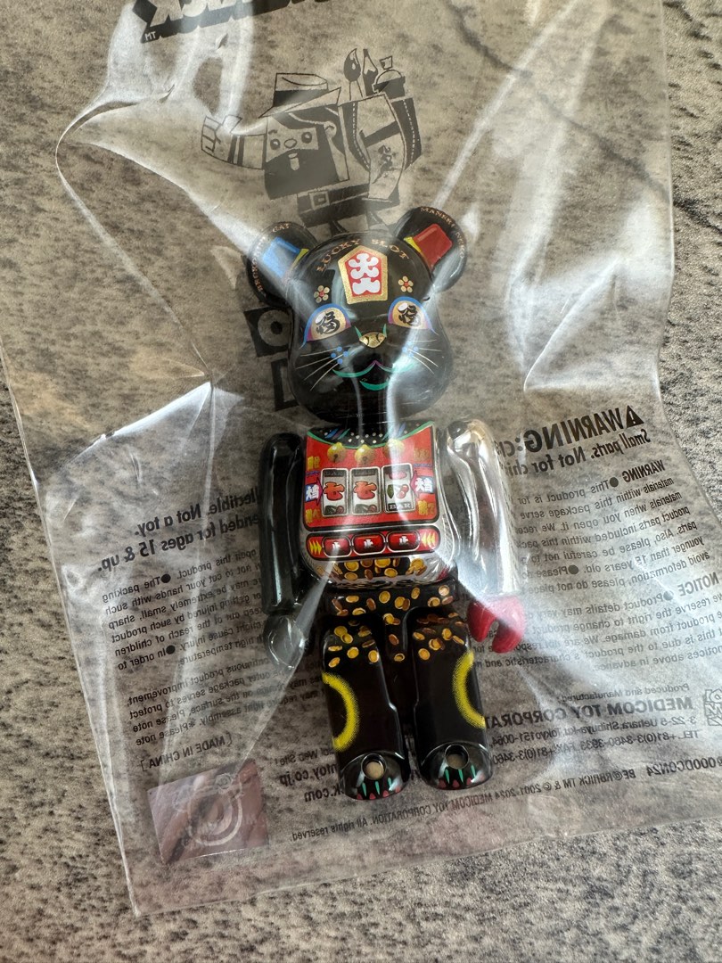 DCON Exclusive Lucky Cat Jackpot 100% BE@rbrick, Hobbies & Toys, Toys ...