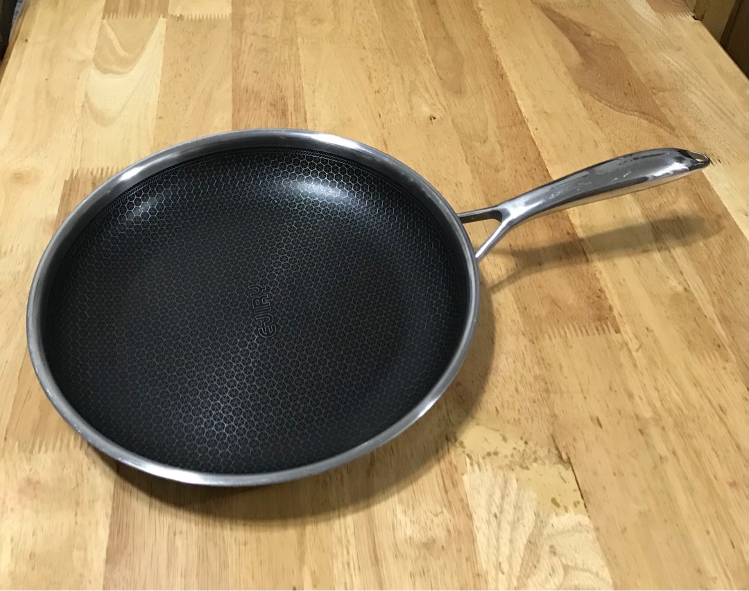 Ejiry frying pan 28cm, Furniture & Home Living, Kitchenware & Tableware, Cookware & Accessories ...