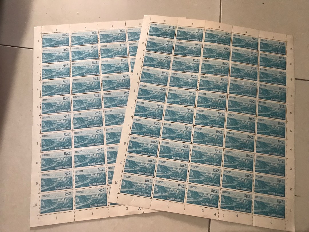 perangko indonesia tahun 1960an seri buffalo hole, Antik, Filateli di ...