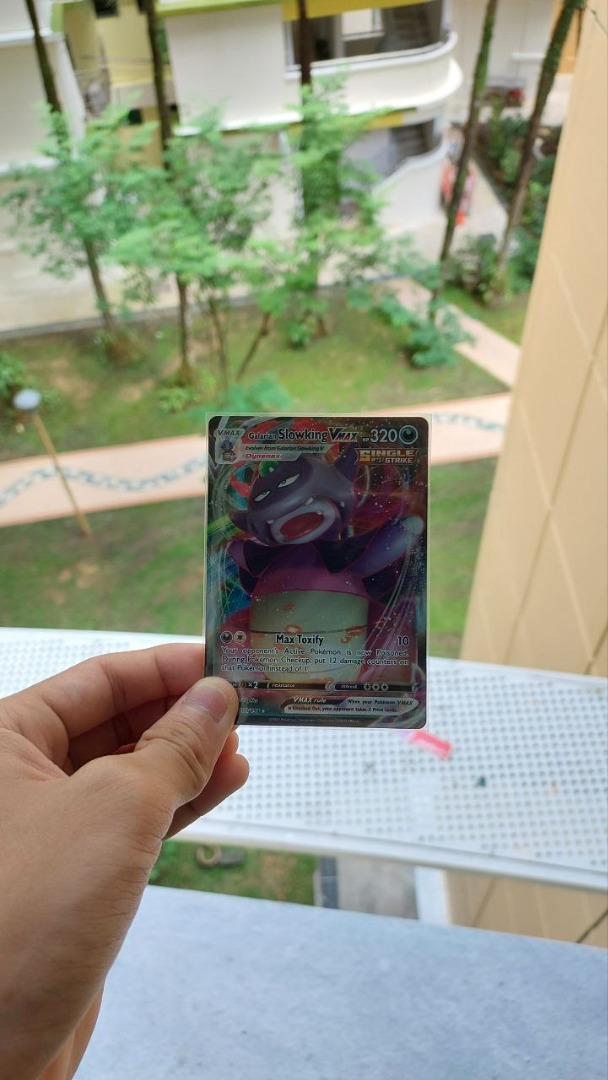 Pokemon Galarian Slowking Vmax #100/198 From Sword and sheild Chilling ...
