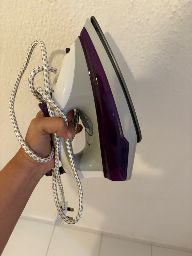 PowerPac Iron Box, TV & Home Appliances, Irons & Steamers on Carousell