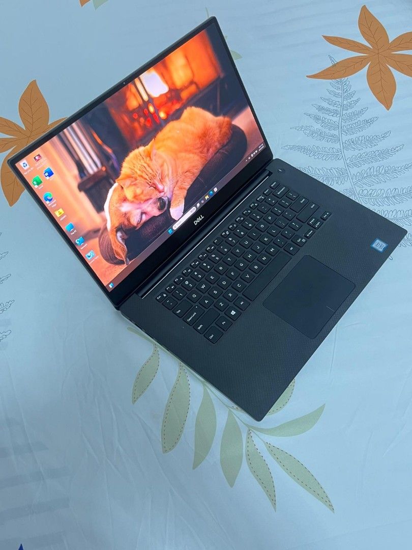 Precision 5540 Workstation Laptop | i7-9th Gen | 32GB RAM & 1TB SSD ...